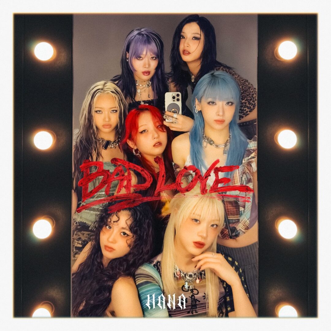 HANA（ハナ）「BAD LOVE」歌詞＆和訳の意味と歌割りやMV・ダンスを考察！メンバーのJISOO（ジス）とMOMOKA（モモカ）が作詞に参加した新曲｜音楽情報サイト
